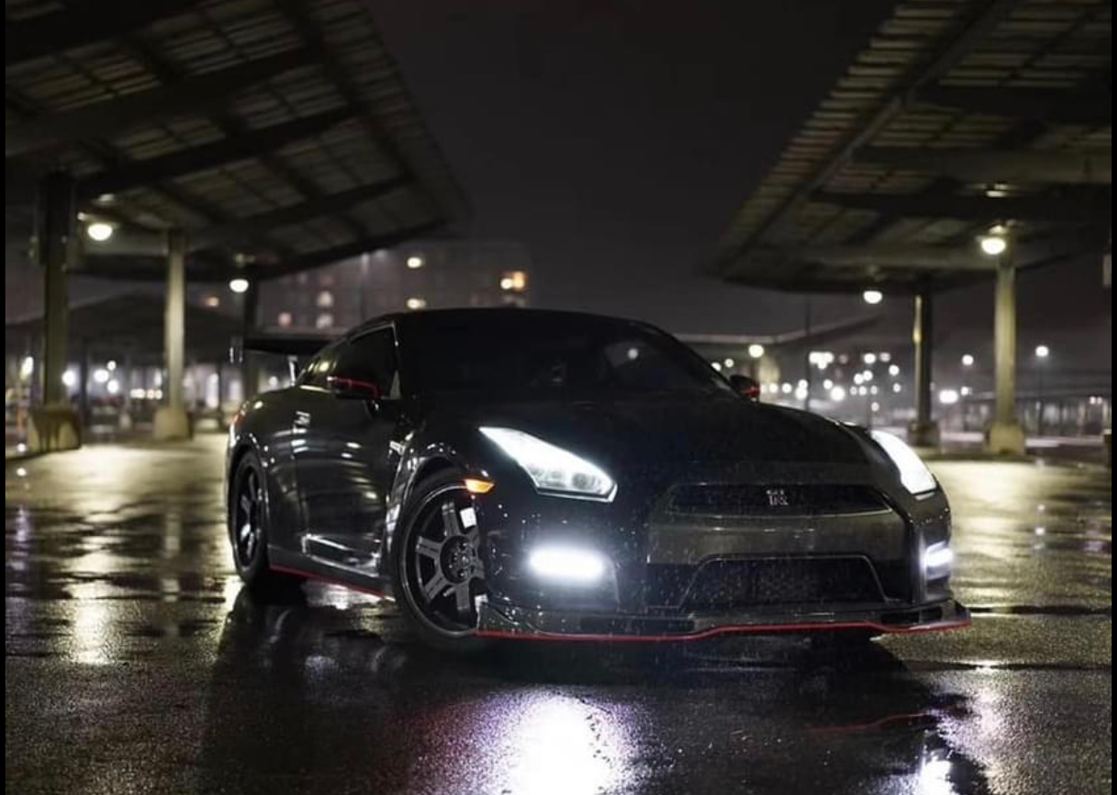 2015 Nissan GTR Black edition (modified)